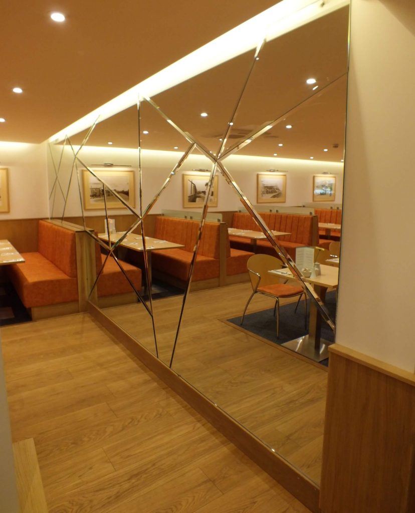 bevelled-glass-wall - Cornwall Glass